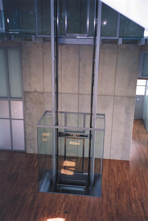 Sematic 2000 B Landing Door