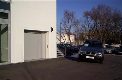 Sematic 2000 B-G Landing Doors