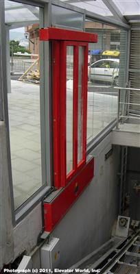 Sematic 2000 SWS Landing Door